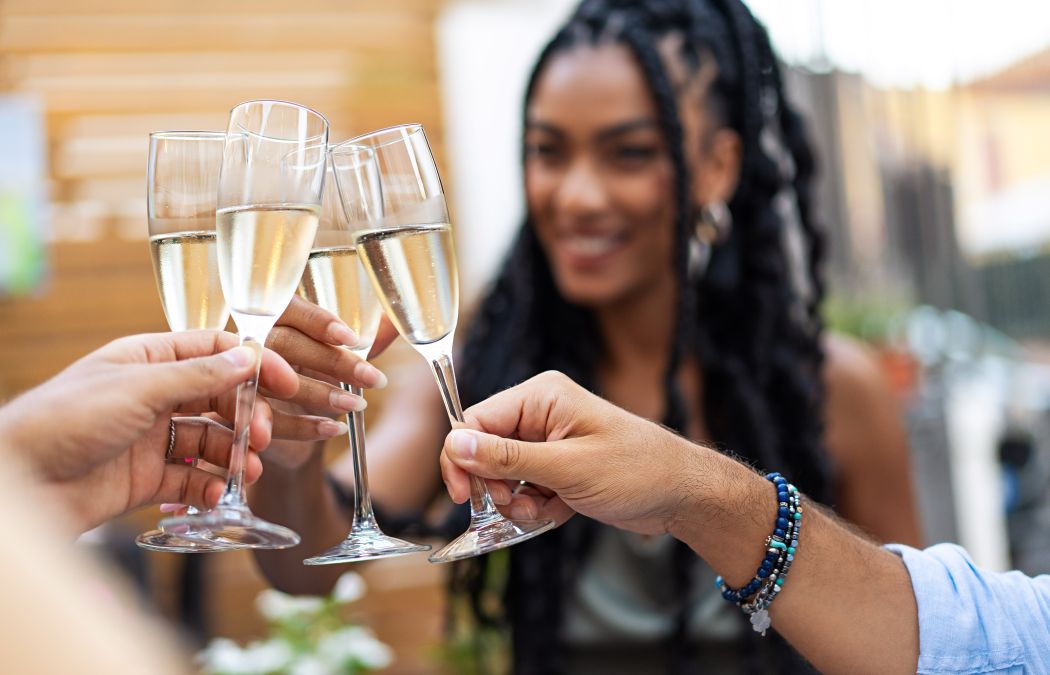 How Prosecco Could Be Hurting Your Smile: What You Need to Know | Dream ...